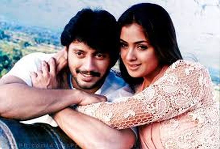 கள்ளக் காதலியாக உருவெடுத்த சிம்ரன்.! ஆஹா அப்போ செம பிட்டு இருக்கு ...