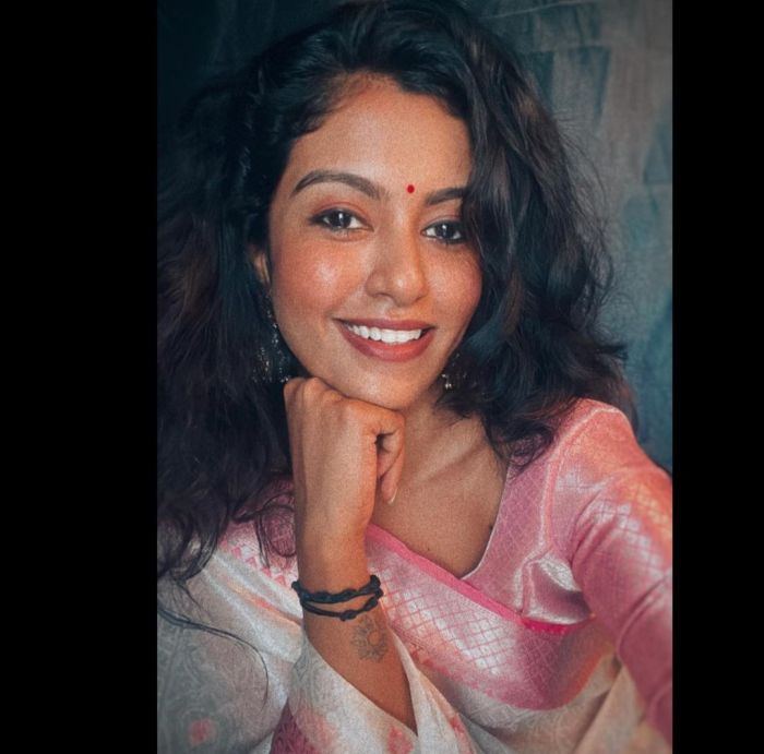 ரசிகர்களின் க்ரஷ் பாரதி கண்ணம்மா சீரியல் நடிகையின் பொங்கல் உடை இதுதான் ...